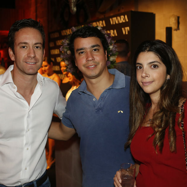 Sabrina Sato, Maria Casadevall e outras famosas no lançamento da Vivara ...