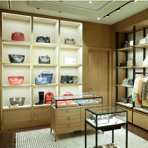 Coach inaugura primeira loja no Rio com presença de famosas - Site RG ...