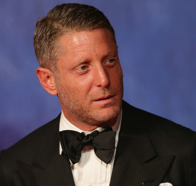 Lapo Elkann é homenageado no gala amfAR Milano - Site RG – Moda, Estilo ...