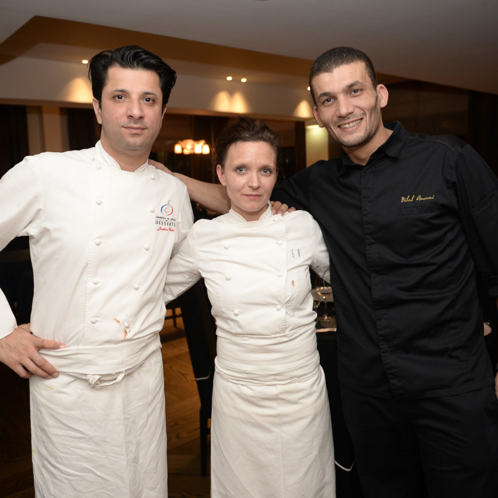 Hotel La Sivolière arma jantar à seis mãos; veja! - Site RG – Moda ...