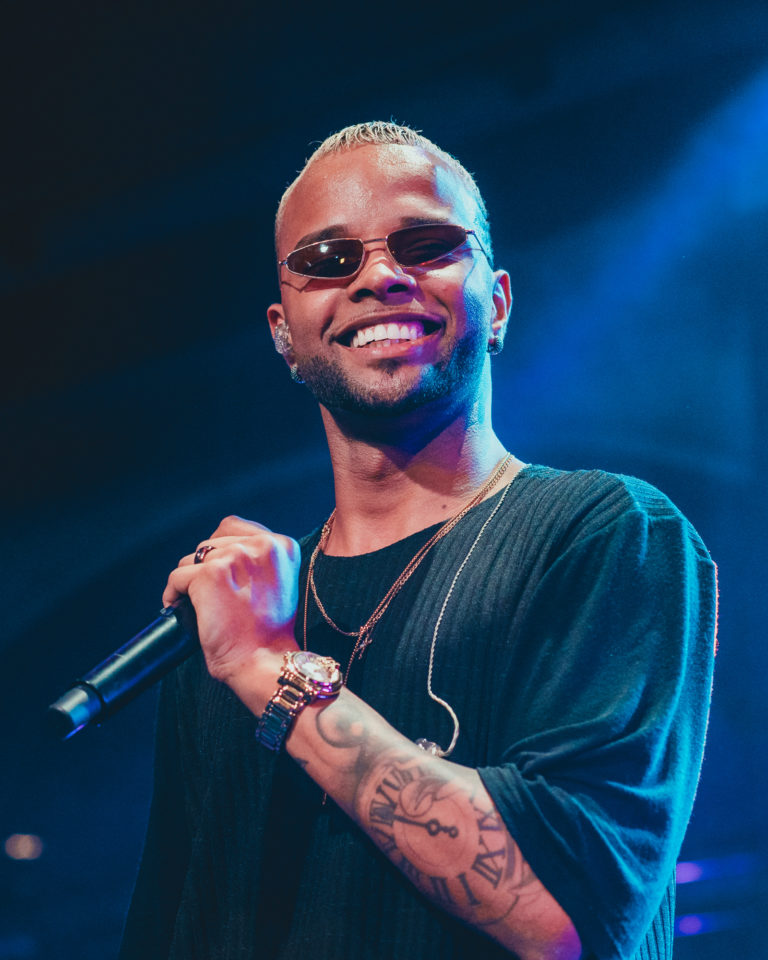 MC Zaac lança mais 2 vídeos do projeto "YouTube Music Night" - Site RG ...