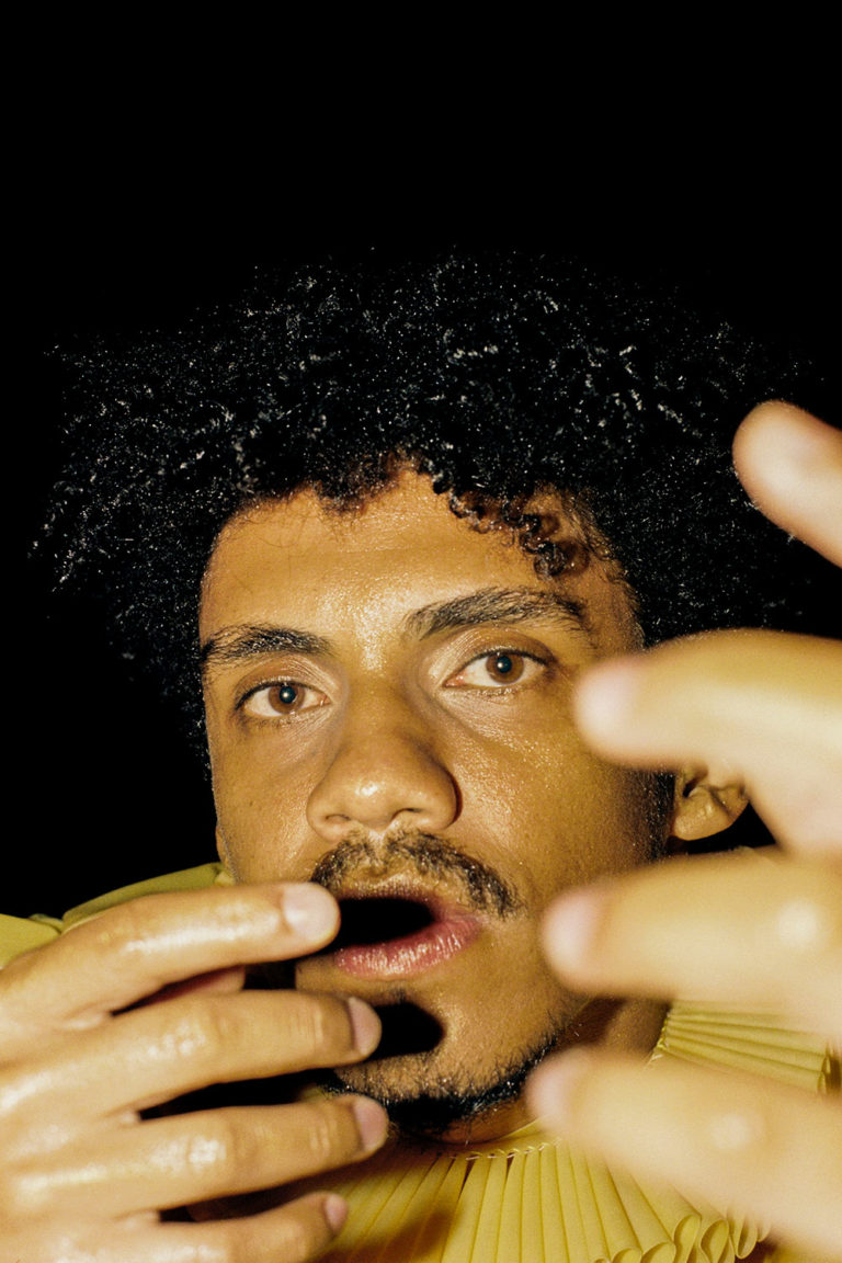 Jorge Neto leva a cultura preta para as telas e para a música - Site RG ...