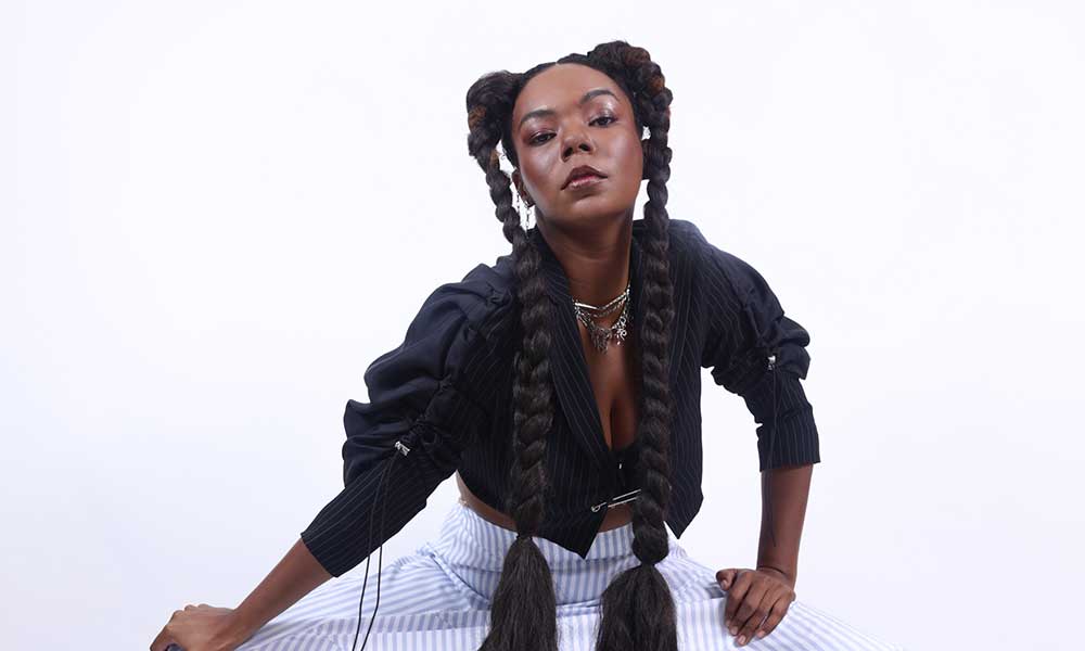 Camila Rocha, a Tininha de "Travessia", une dança e interpretação em ...